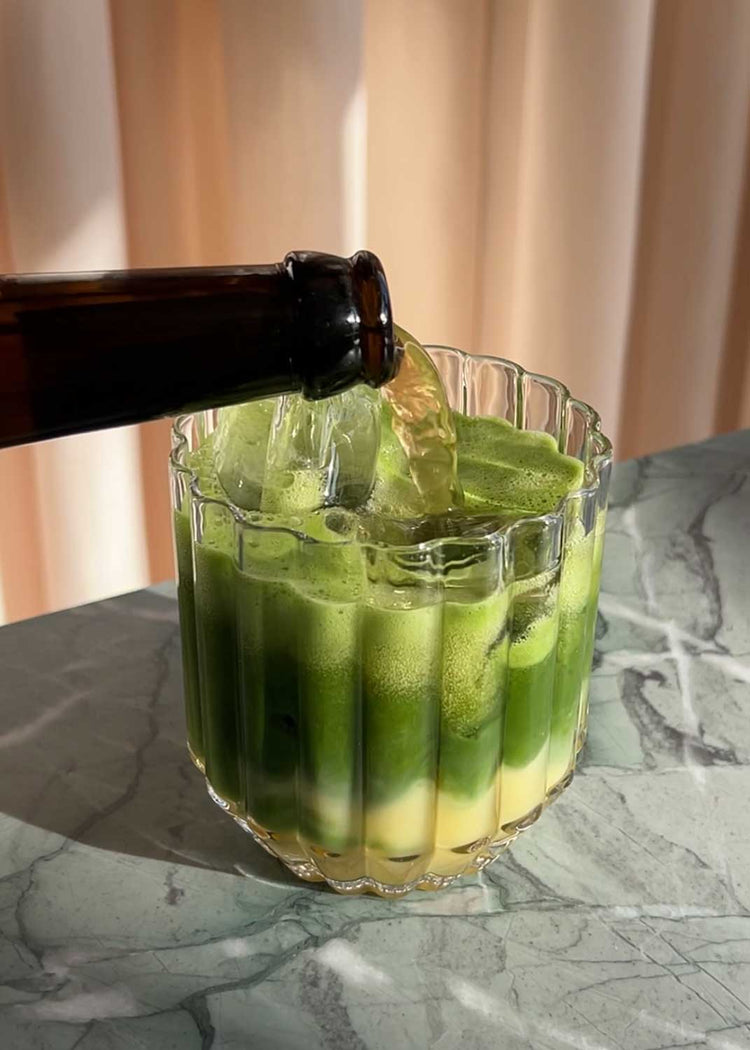 Ananas Matcha Ginger Fizz 🍍 – HEALTH BAR GmbH
