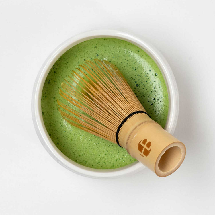 Matcha Starter - Set mit 50g Bio Matcha Tee & Matcha Besen aus Bambus ...